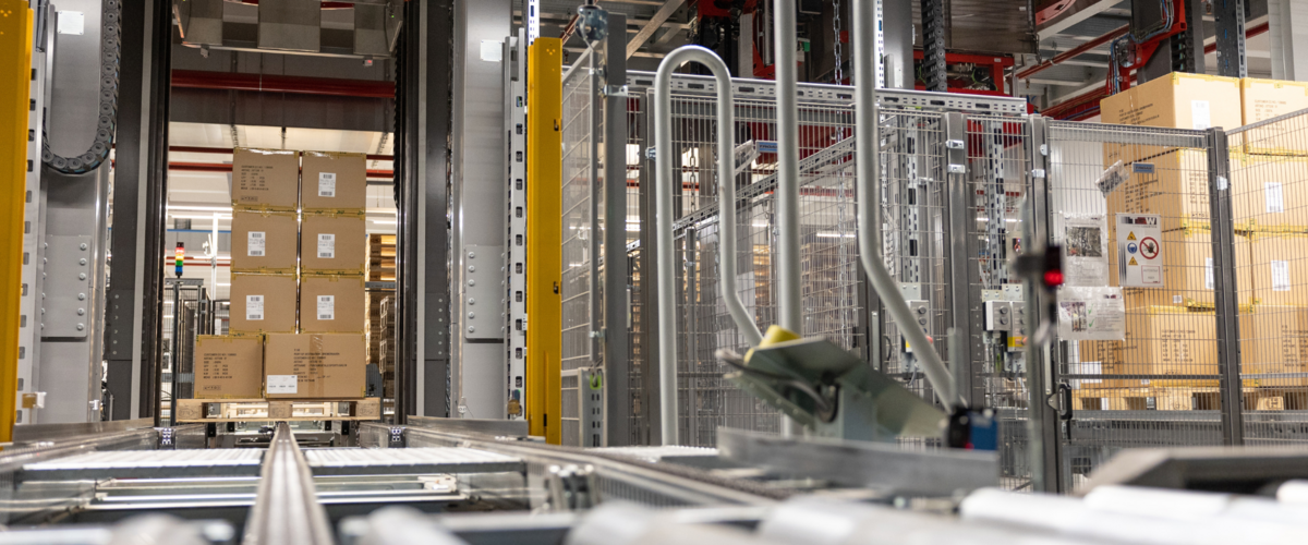 Smart Supply Chains for Warehouse Logistics | TGW Logistics