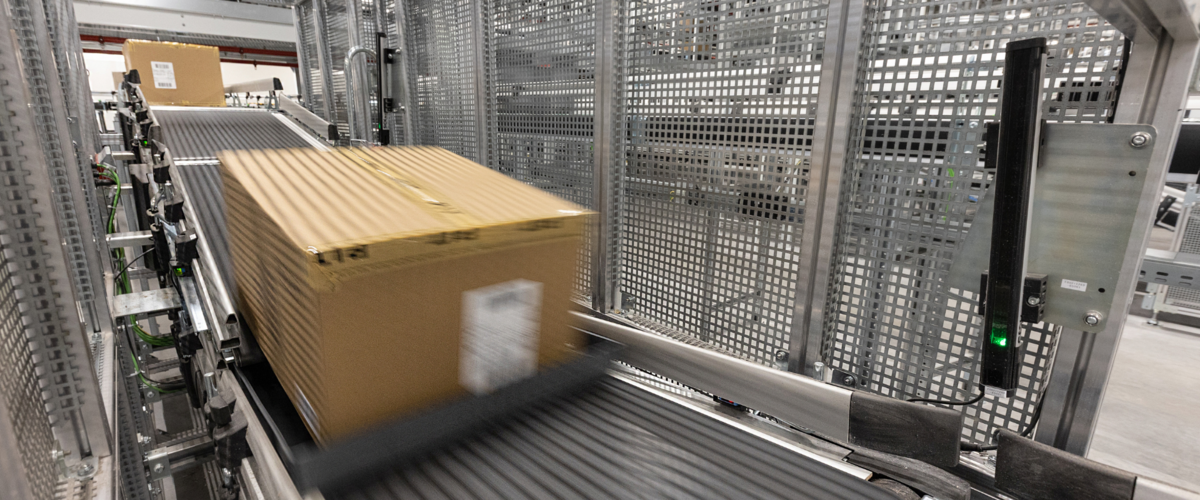 Logistics Solutions for Large Items | TGW Logistics